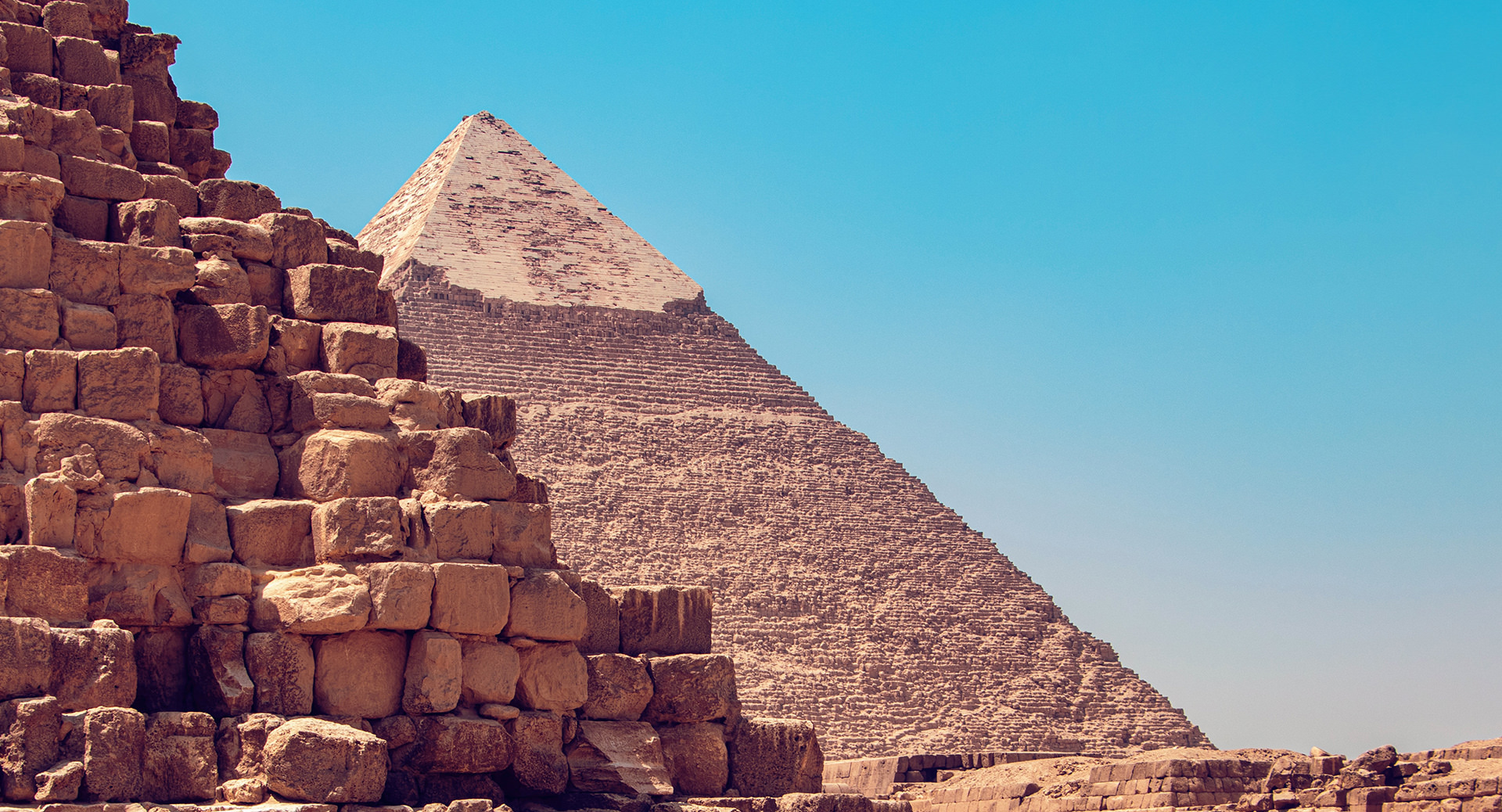 Great Pyramid of Giza 15 Fascinating Facts - List of Facts